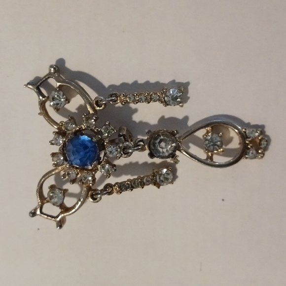 Jewelry | Vintage Dangle Pin | Poshmark